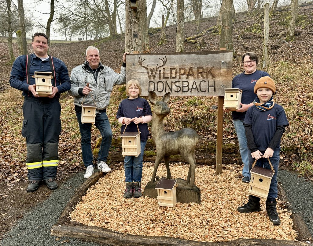 Gelungene Spendenübergabe der Kinderfeuerwehr – WILDPARK DONSBACH – Zur ...